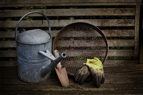 list of necessary gardening supplies and tools for your spring garden